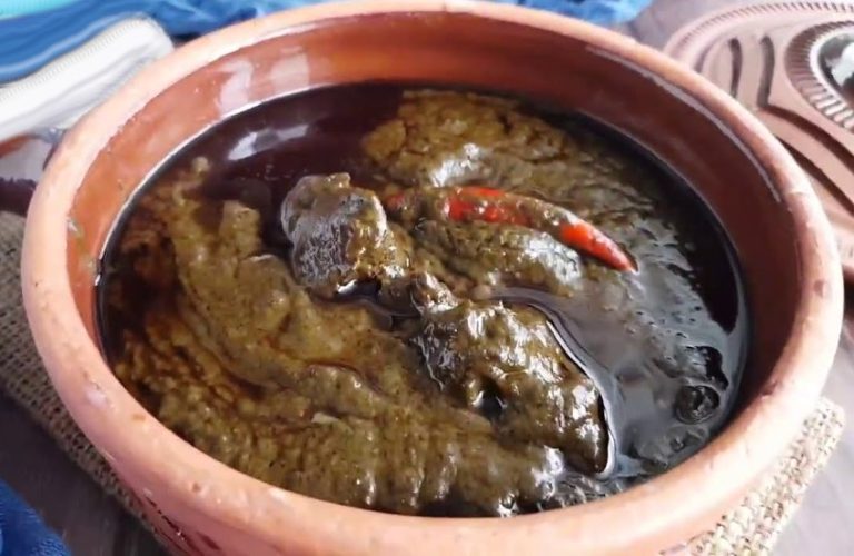 Mouloukhya (cuisine orientale, maghrébine et africaine)
