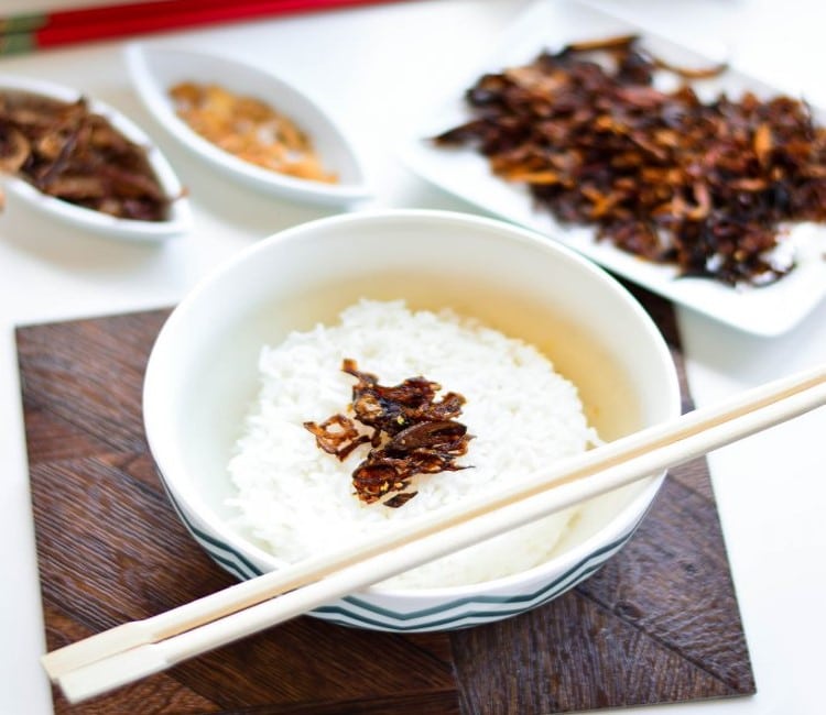 Balachaung kyaw (cuisine birmane)