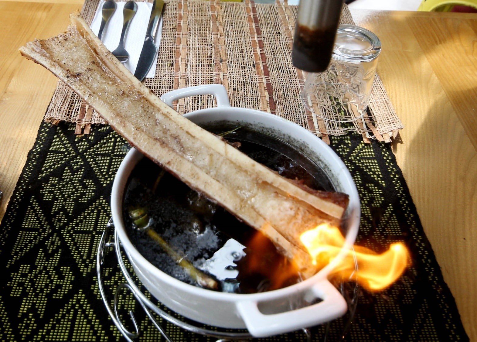 Tiyula itum (cuisine philippine)