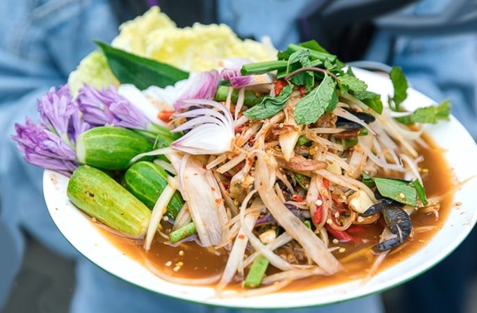 Salade de papaye verte (cuisine asiatique)