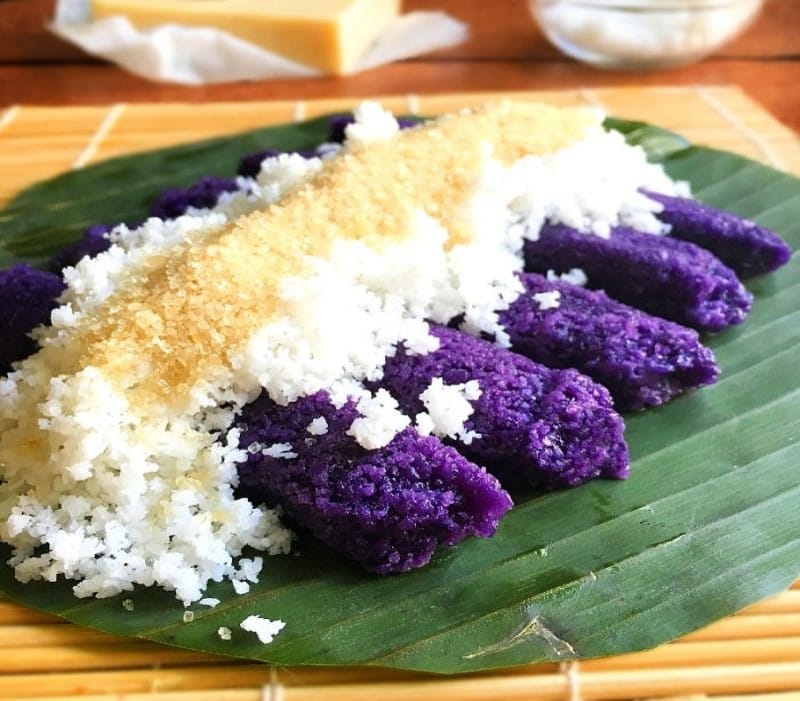 Kue putu (cuisine indonésienne)